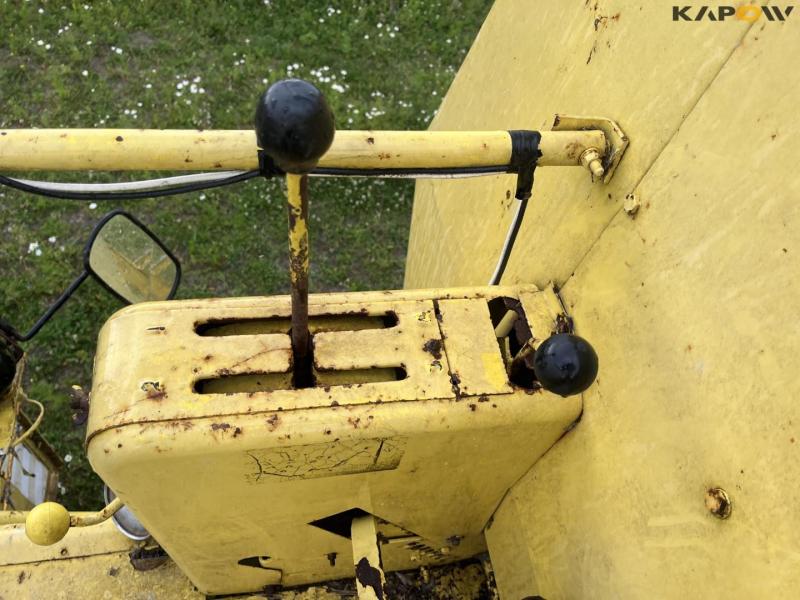 Clayson M133 mejetærsker med 10 fods skærebord - Kapow Online Auctions