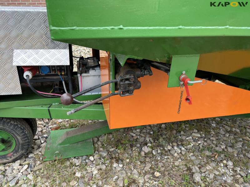 Herborg specialbygget vogn - Kapow Online Auctions