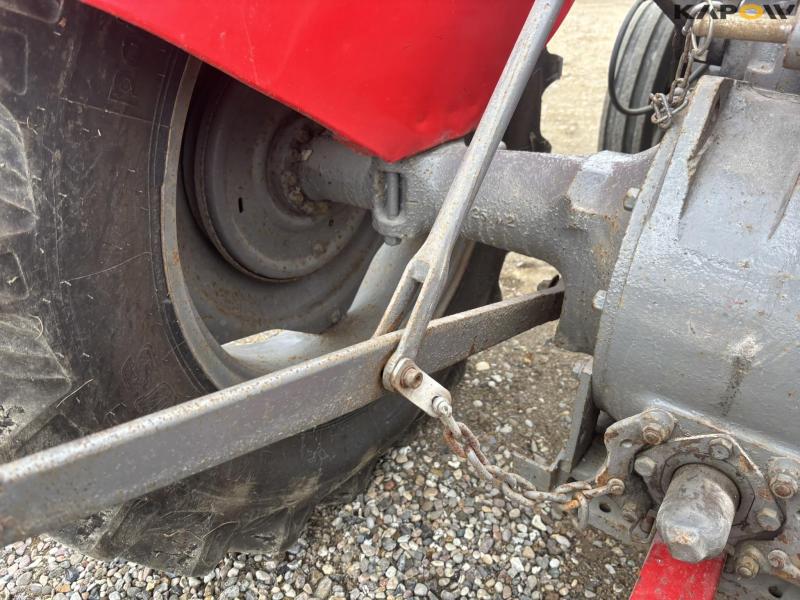 MF 35 benzin med frontlæssser og vejhøvl - Kapow Online Auctions