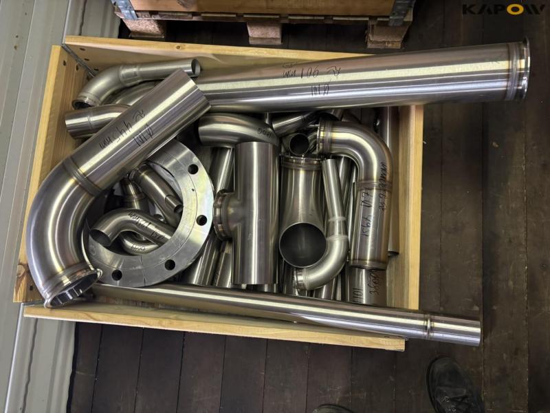 Rustfri stål bøjninger og rør - Kapow Online Auctions