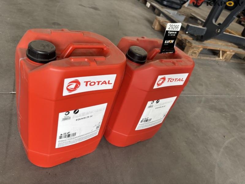 Total Equivis ZS 32 hydraulikolie 2x20 liter - Kapow Online Auctions
