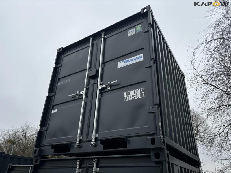 8 fod container - Kapow Online Auctions