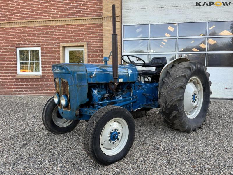 Ford traktor - Kapow Online Auctions