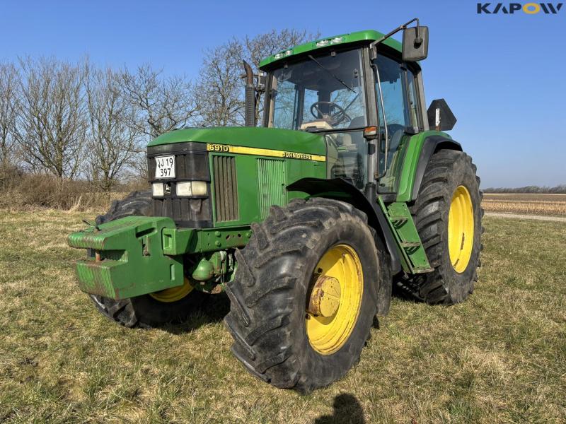 John Deere 6910 TLS 4 WD - Kapow Online Auctions