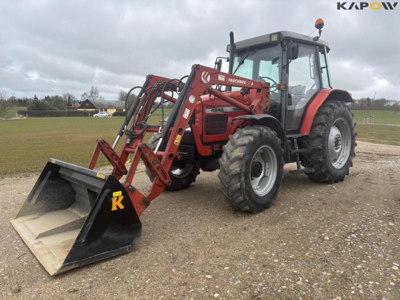 Massey Ferguson 4245 4WD with front loader - Kapow Online Auctions