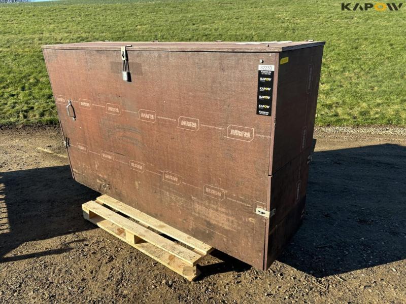 Tool box for truck - Kapow Online Auctions