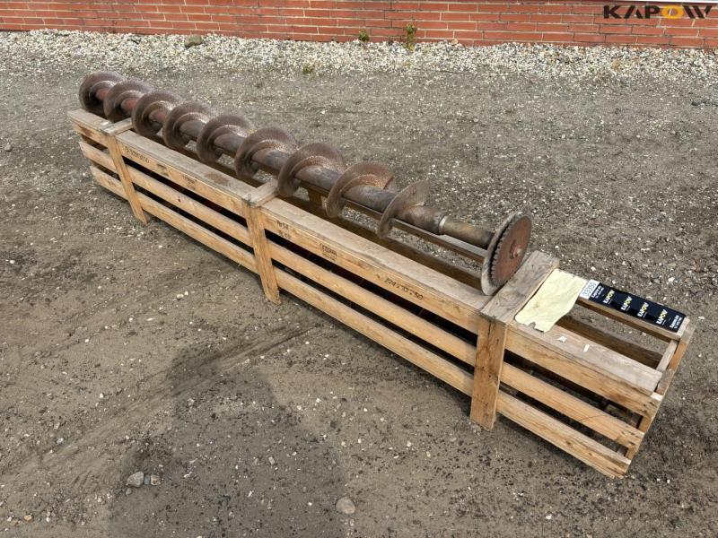 Snegl - Kapow Online Auctions